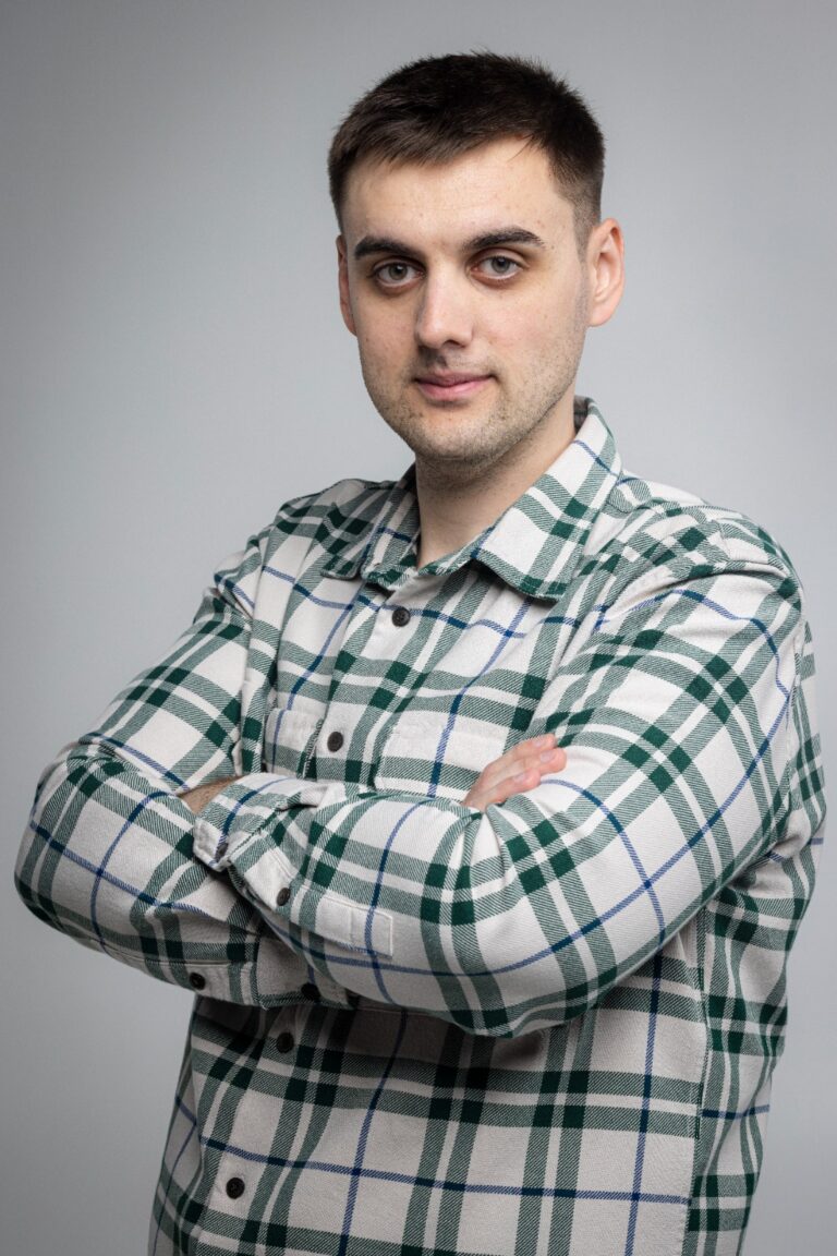 Stefan R. Avram is a Prominent CEO that teaches Social Media Growth and ...