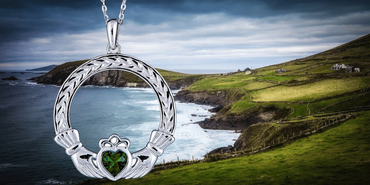 The May Birthstone – The Complete Guide - Stonesmentor