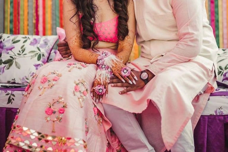 Complete Engagement Ceremony Planning and Dress Code Extravaganza ...